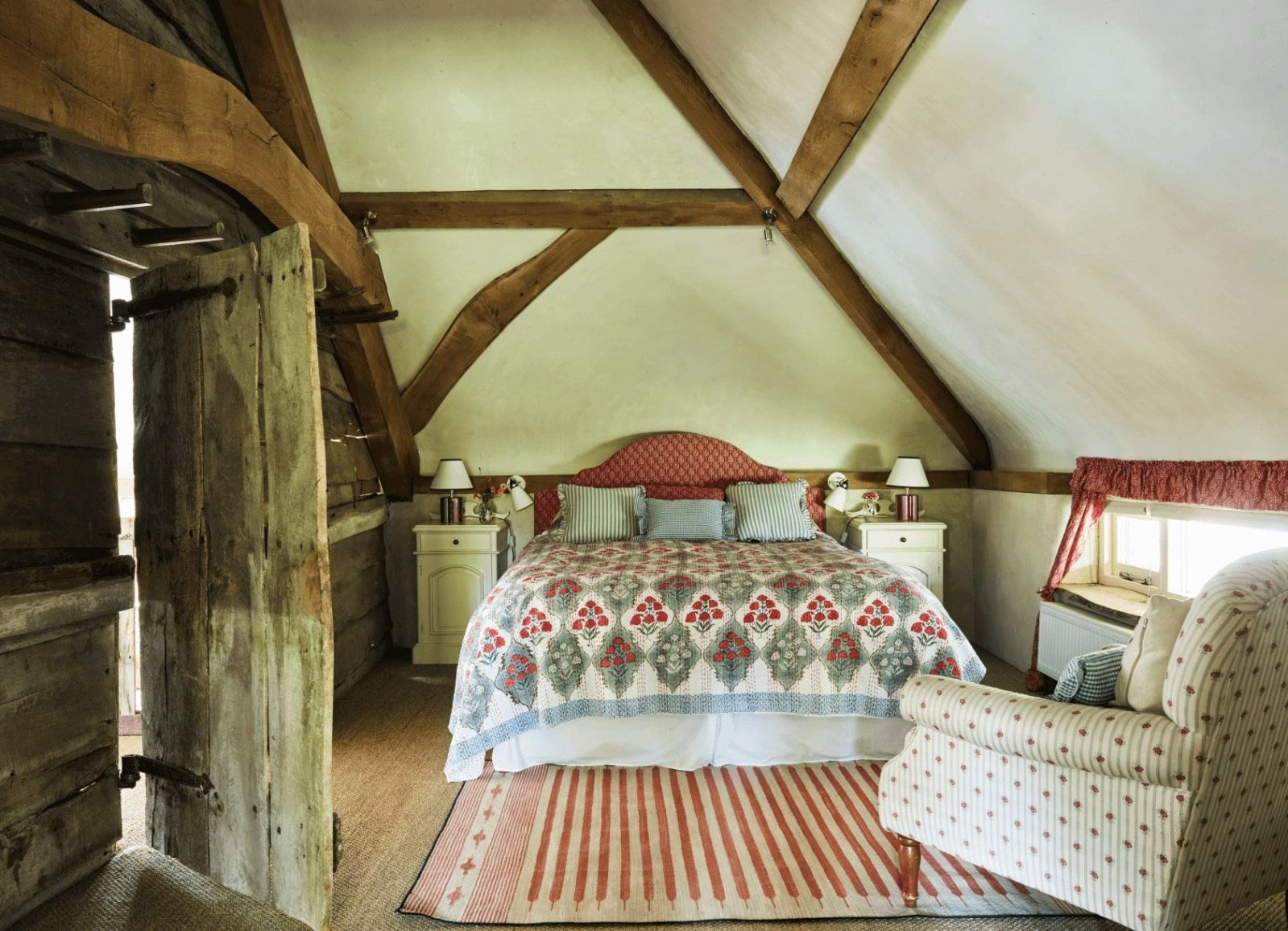 Thornfalcon | Coach House